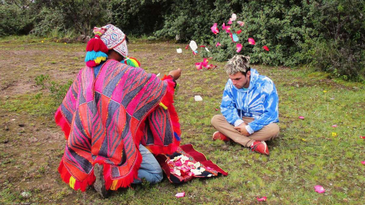 Ancestral flowering bath - Illa Kuntur Travel